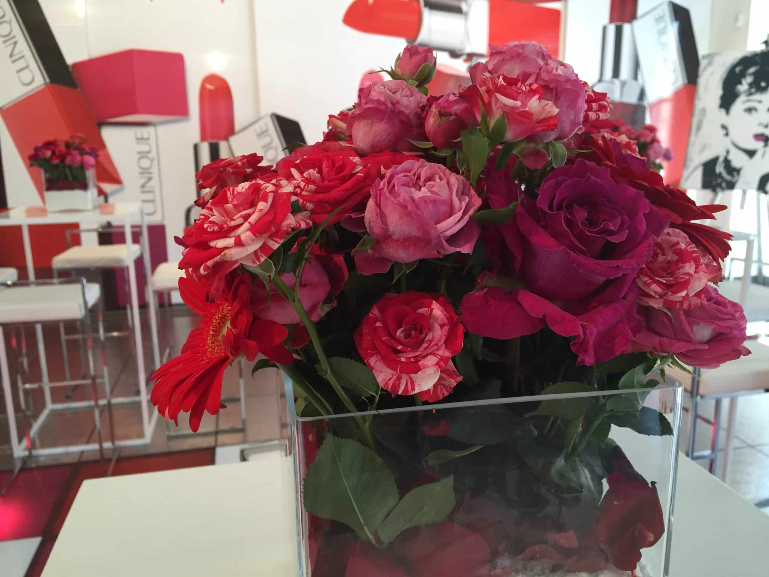 Clinique presenta la nuova gamma di rossetti POP Lip Colour 2in1 ...