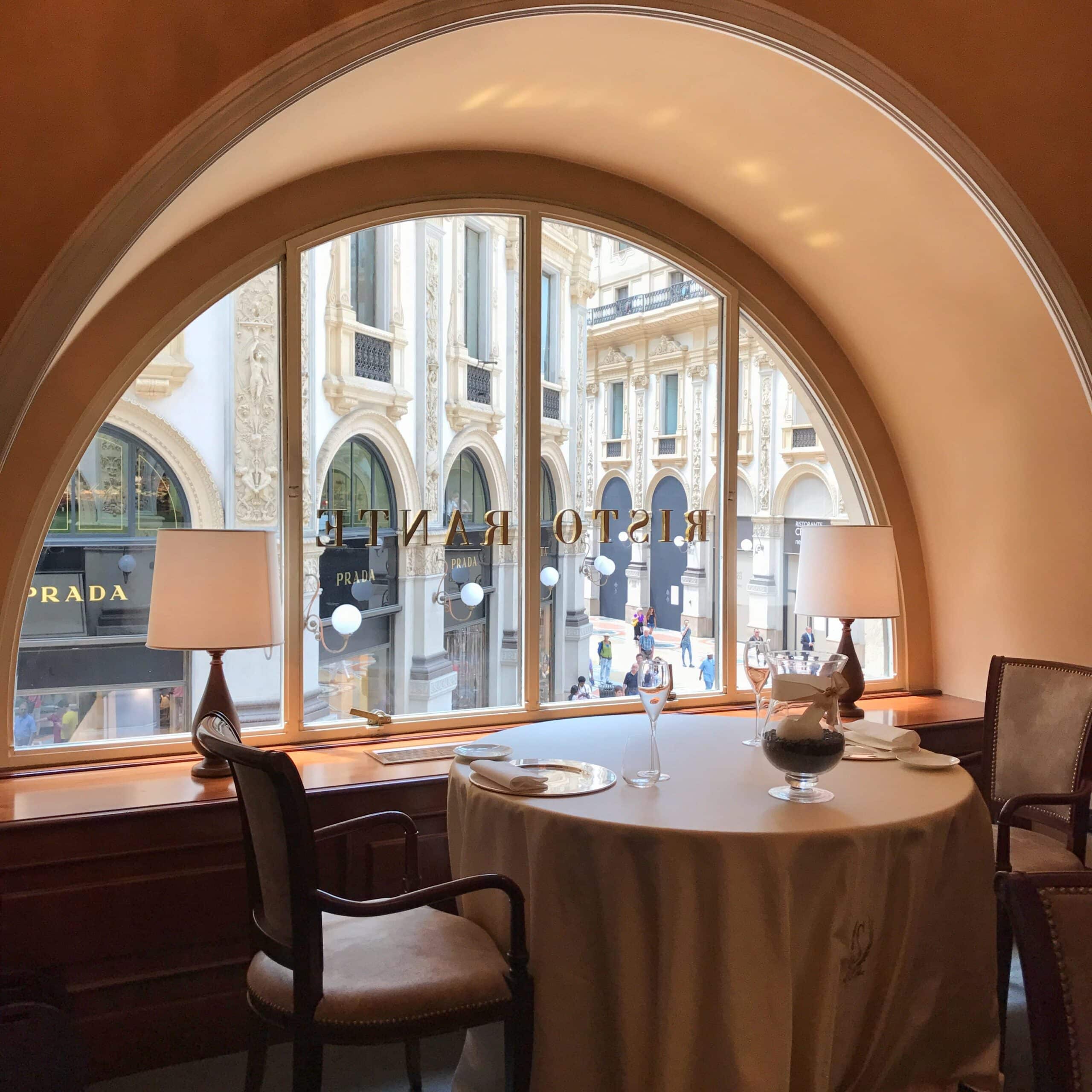 I migliori ristoranti di Milano. Ristorante Savini: quando la ...